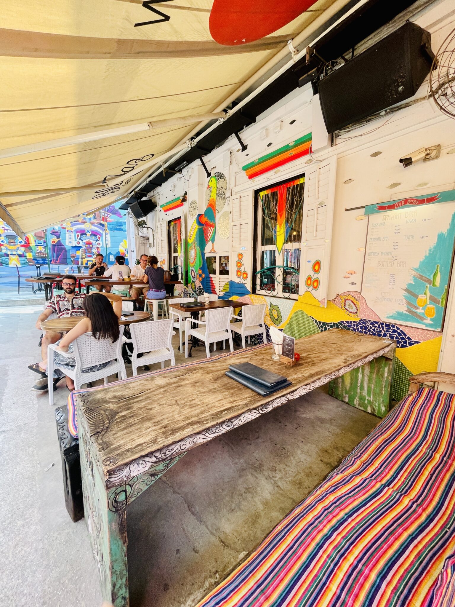 【アラブストリート】観光にもピッタリ♡ローカルにも人気の「Blu Jaz Cafe」【シンガポールでカフェ巡り】 | OL TRIP