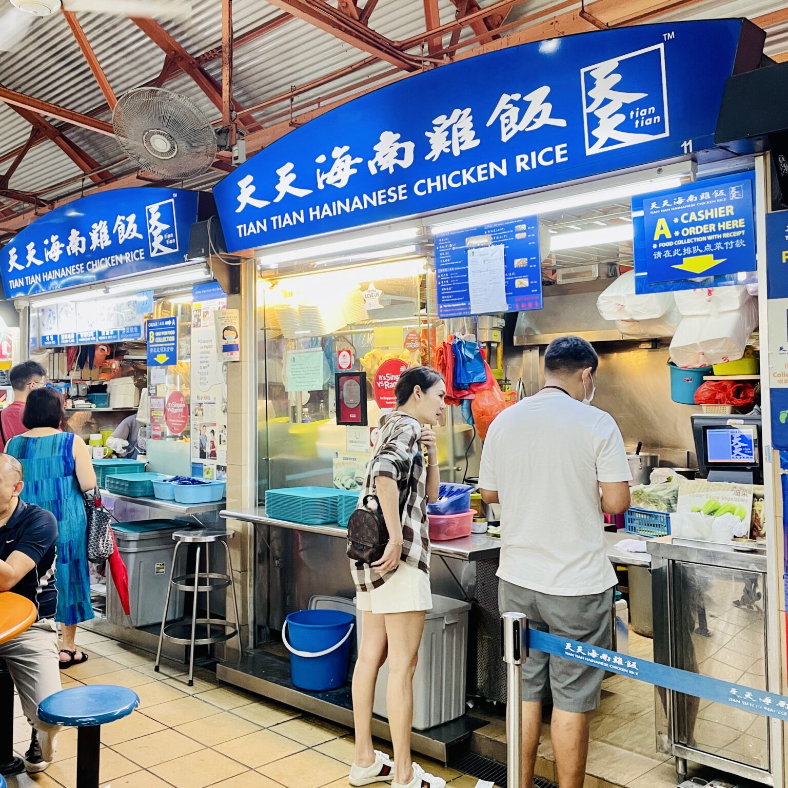 【2022年】マクスウェルフードセンターでミシュラン受賞のチキンライスと絶品杏仁豆腐♡【シンガポールでグルメ旅】 | OL TRIP